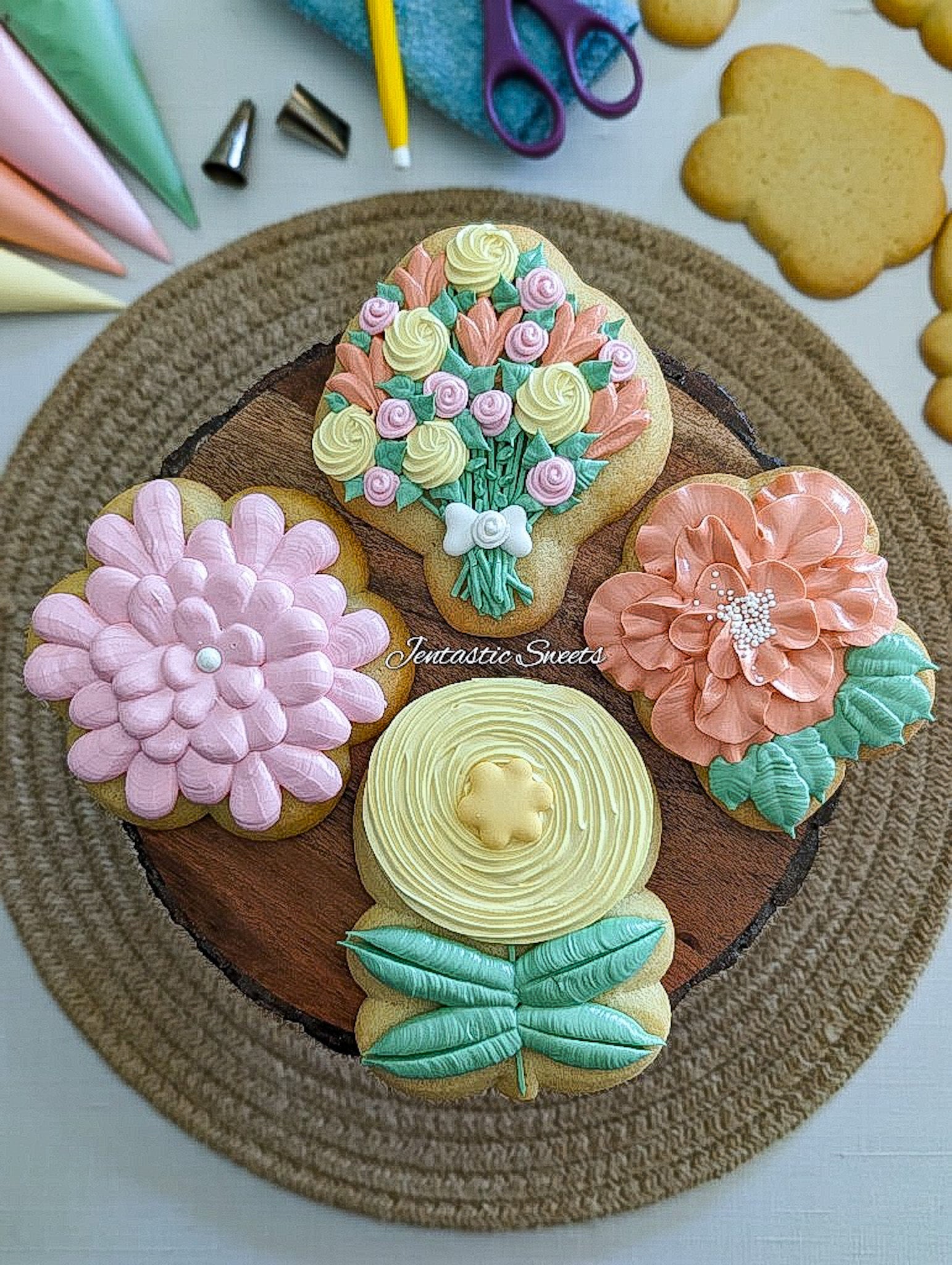 Floral Cookie Class | Jentastic Sweets